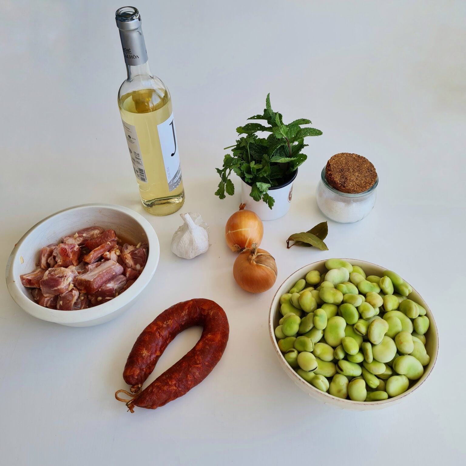 Favas guisadas com entrecosto: uma receita deliciosa tipicamente ...